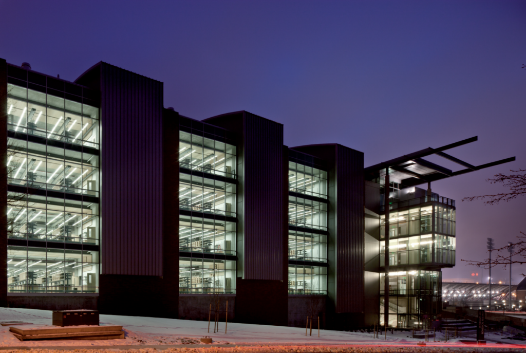 College of Veterinary Medicine & Veterinary Biomedical Research - AIA ...