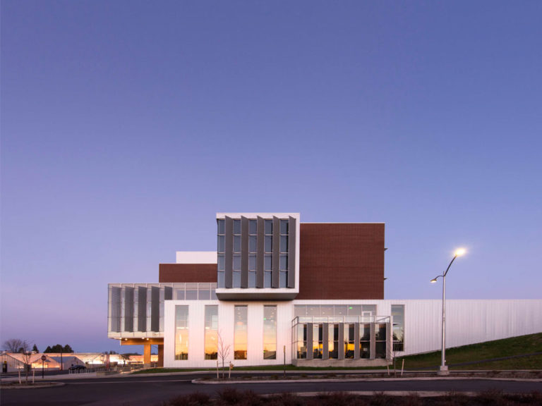 Washington State University PACCAR Environmental Technology Building ...